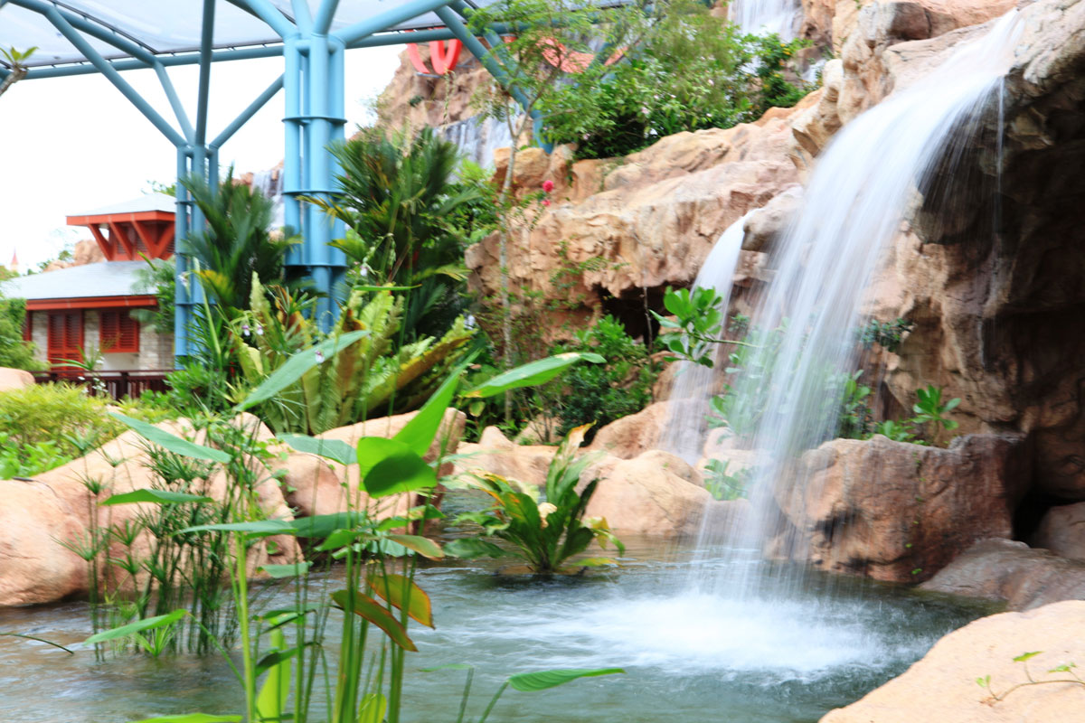 Bio-Ponds : Hitachi Aqua-Tech Engineering Pte Ltd